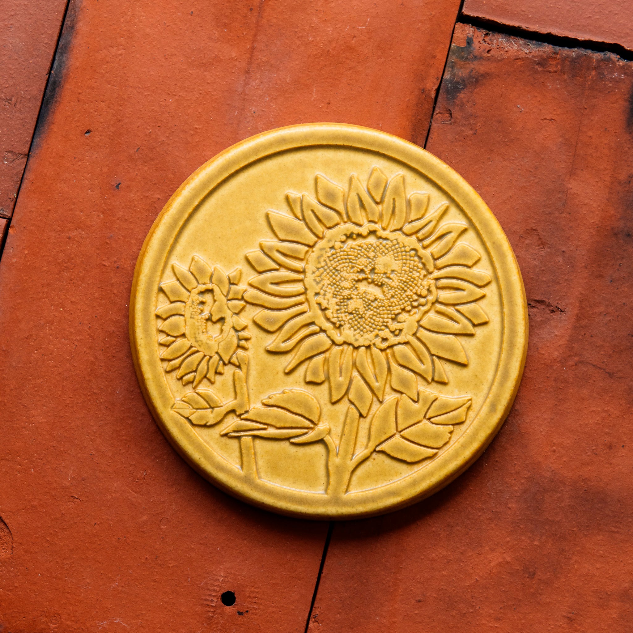 Sunflower Trivet Tile – Pewabic Pottery