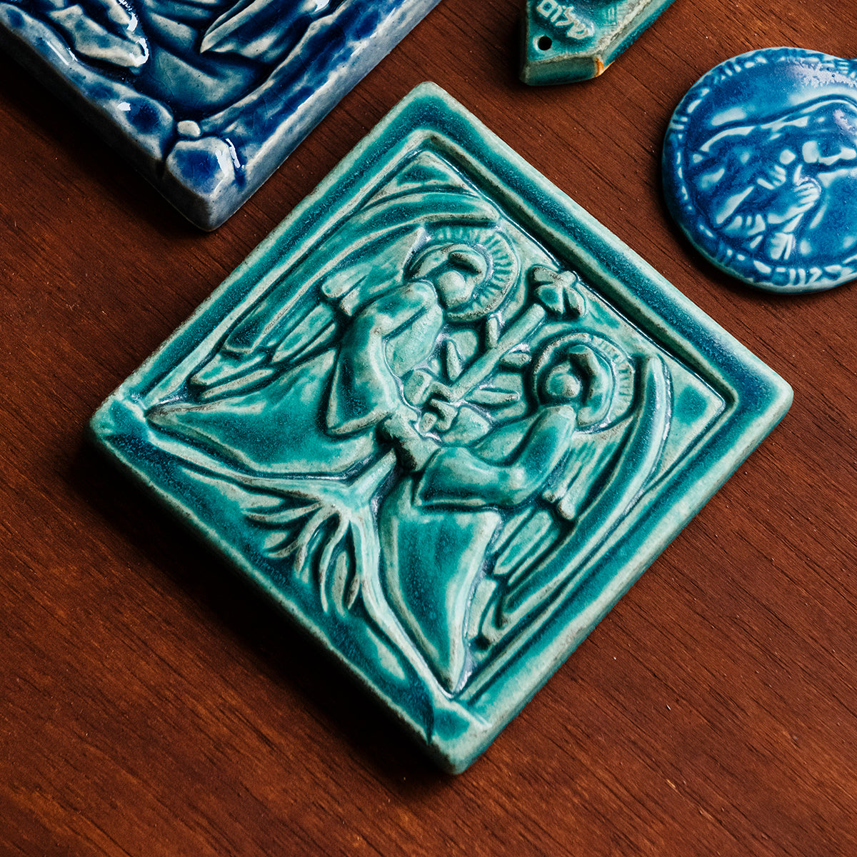 Two Angels Tile – Pewabic Pottery