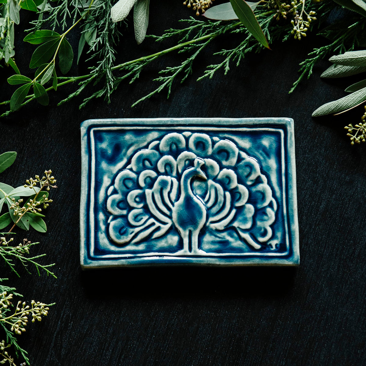 5x7 Historic Peacock Tile – Pewabic Pottery